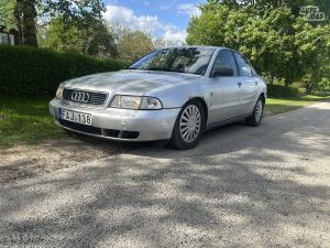 Audi A4 1995 Varėna, ar dzinēja tilpumu 1.60 L un nobraukumu 258 tūkst. km par 300 €, foto 8 vietnē AUTOMOTO.COM.LV
