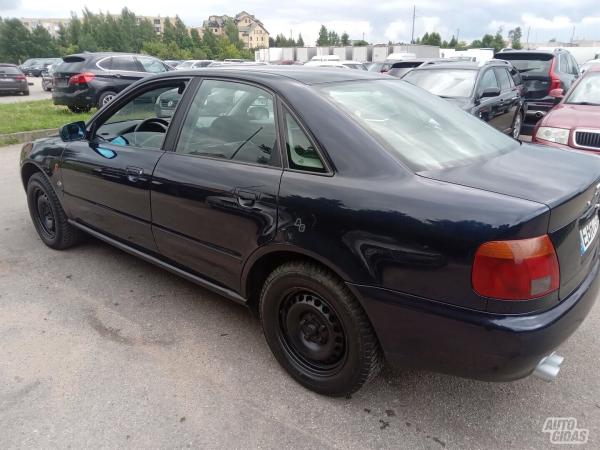 Audi A4 1995 Šauļi, ar dzinēja tilpumu 1.90 L un nobraukumu 213 tūkst. km par 1180 €, foto 6 vietnē AUTOMOTO.COM.LV