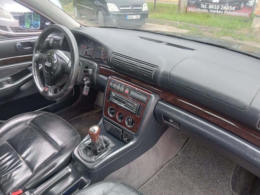 Audi A4 1995 Šauļi, ar dzinēja tilpumu 1.90 L un nobraukumu 213 tūkst. km par 1180 €, foto 15 vietnē AUTOMOTO.COM.LV