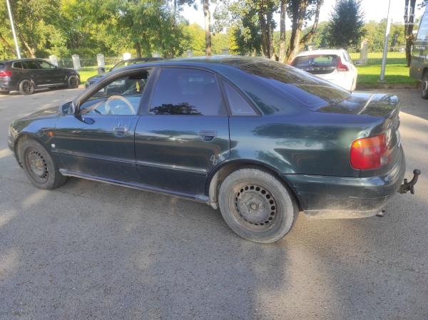 Audi A4 1995 in Kretinga, with an engine capacity of 1.90 L and mileage of 343 thousand km for 500 €, photo 6 on AUTOMOTO.COM.LV