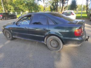 Audi A4 1995 in Kretinga, with an engine capacity of 1.90 L and mileage of 343 thousand km for 500 €, photo 6 on AUTOMOTO.COM.LV