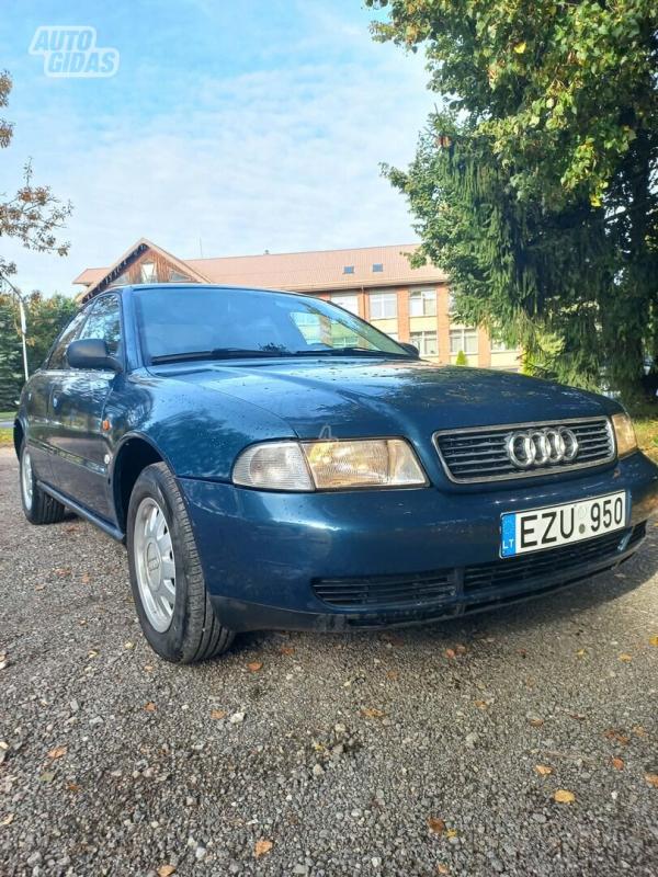 Audi A4 1995 Mažeikiai, ar dzinēja tilpumu 1.60 L un nobraukumu 328 tūkst. km par 800 €, foto 1 vietnē AUTOMOTO.COM.LV