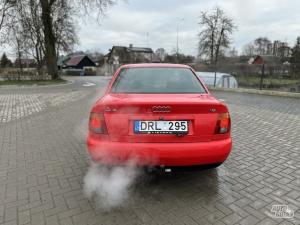 Audi A4 1996 in Ukmerge, with an engine capacity of 1.60 L and mileage of 410 thousand km for 480 €, photo 4 on AUTOMOTO.COM.LV
