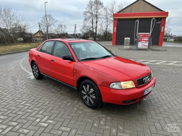 Audi A4 1996 in Ukmerge, with an engine capacity of 1.60 L and mileage of 410 thousand km for 480 €, photo 8 on AUTOMOTO.COM.LV