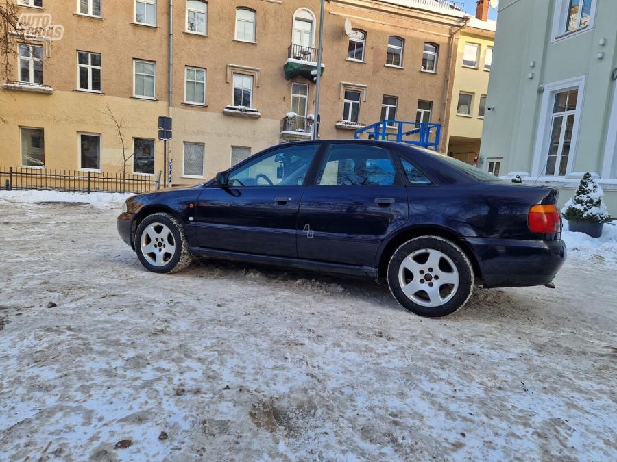 Audi A4 1996 in Vilnius, with an engine capacity of 1.90 L and mileage of 342 thousand km for 1150 €, photo 10 on AUTOMOTO.COM.LV