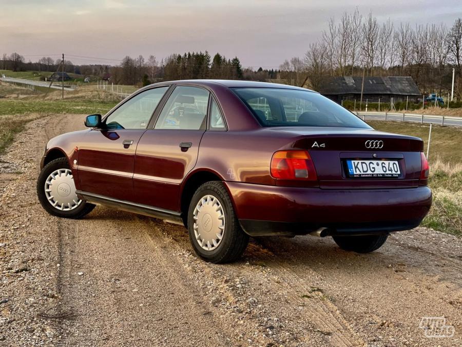 Audi A4 1996 Viļņa, ar dzinēja tilpumu 1.80 L un nobraukumu 190 tūkst. km par 1450 €, foto 5 vietnē AUTOMOTO.COM.LV