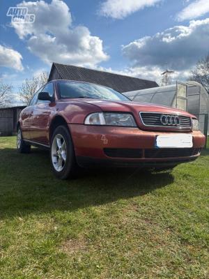 Audi A4 1996 Varėna, ar dzinēja tilpumu 1.60 L un nobraukumu 338 tūkst. km par 999 €, foto  vietnē AUTOMOTO.COM.LV