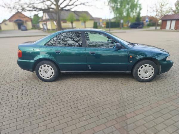 Audi A4 1996 in Siauliai, with an engine capacity of 1.90 L and mileage of 494 thousand km for 700 €, photo 4 on AUTOMOTO.COM.LV