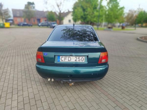Audi A4 1996 in Siauliai, with an engine capacity of 1.90 L and mileage of 494 thousand km for 700 €, photo 6 on AUTOMOTO.COM.LV