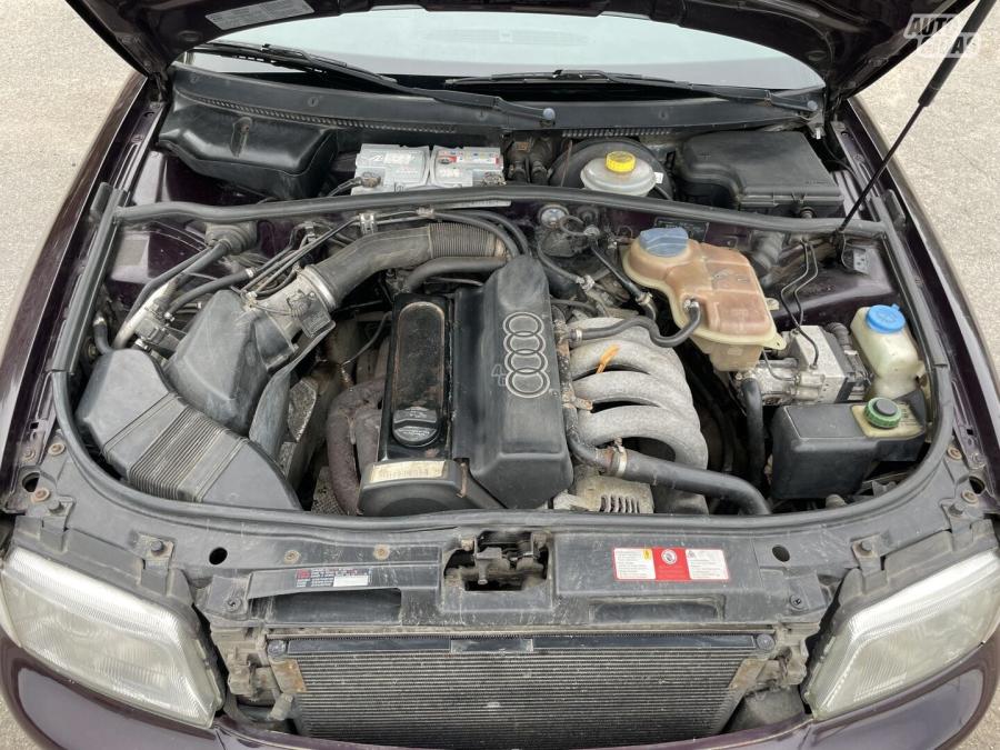 Audi A4 1996 in Vilnius, with an engine capacity of 1.60 L and mileage of 337 thousand km for 650 €, photo 15 on AUTOMOTO.COM.LV