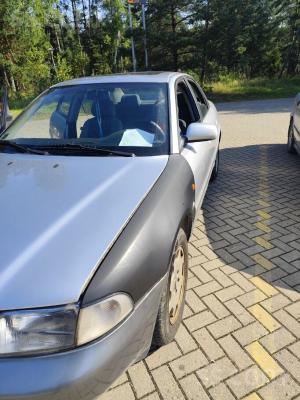 Audi A4 1996 in Riga, with an engine capacity of 1.80 L and mileage of 339 thousand km for 850 €, photo 3 on AUTOMOTO.COM.LV