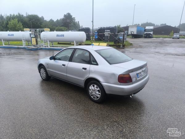 Audi A4 1996 in Kaunas, with an engine capacity of 1.90 L and mileage of 333 thousand km for 399 €, photo 3 on AUTOMOTO.COM.LV