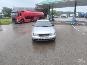 Audi A4 1996 Kauņa, ar dzinēja tilpumu 1.90 L un nobraukumu 333 tūkst. km par 399 €, foto  vietnē AUTOMOTO.COM.LV