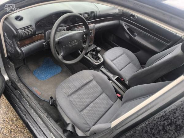 Audi A4 1996 Kauņa, ar dzinēja tilpumu 1.90 L un nobraukumu 333 tūkst. km par 399 €, foto 8 vietnē AUTOMOTO.COM.LV