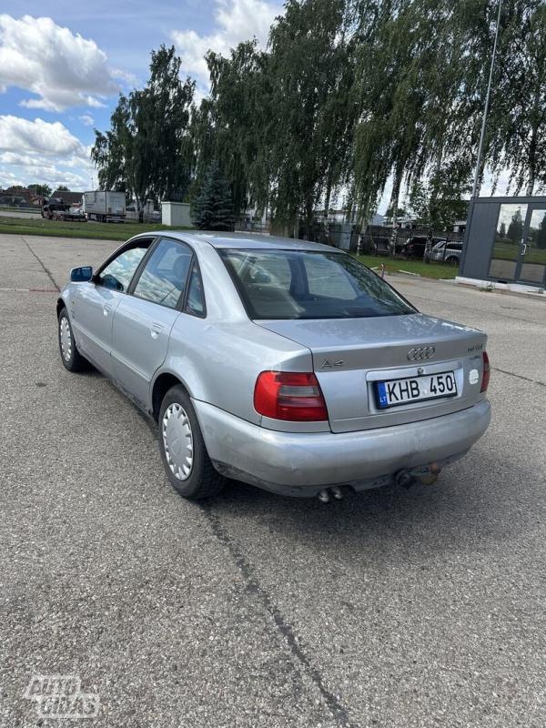 Audi A4 1996 Vilkaviškis, ar dzinēja tilpumu 1.90 L un nobraukumu 280 tūkst. km par 1000 €, foto 6 vietnē AUTOMOTO.COM.LV