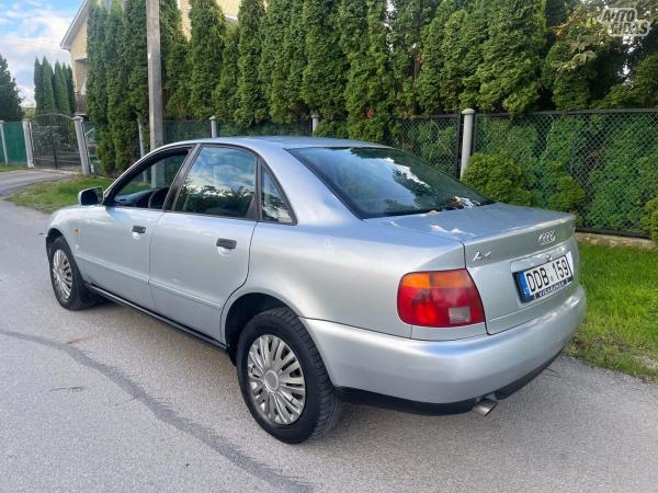 Ауди А4 1996 в Шяуляй на AUTOMOTO.COM.LV Ауди А4 1996 в Шяуляй, объемом двигателя 1.80 л и пробегом 185 тыс. км за 700 €, фото 7 на AUTOMOTO.COM.LV