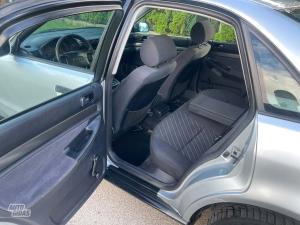 Audi A4 1996 in Siauliai, with an engine capacity of 1.80 L and mileage of 185 thousand km for 795 €, photo 10 on AUTOMOTO.COM.LV