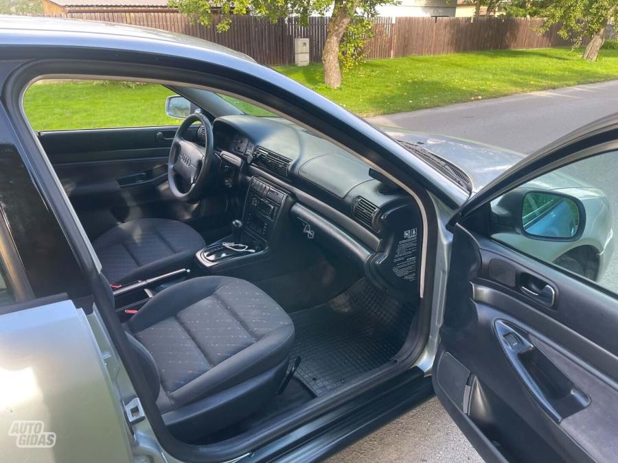 Audi A4 1996 in Siauliai, with an engine capacity of 1.80 L and mileage of 185 thousand km for 795 €, photo 12 on AUTOMOTO.COM.LV