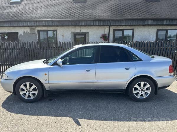 Audi A4 1997 Jelgava, ar dzinēja tilpumu 1.80 L un nobraukumu 270 tūkst. km par 1100 €, foto 1 vietnē AUTOMOTO.COM.LV