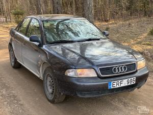 Audi A4 1997 Zarasai, ar dzinēja tilpumu 1.90 L un nobraukumu 40 tūkst. km par 300 €, foto 3 vietnē AUTOMOTO.COM.LV
