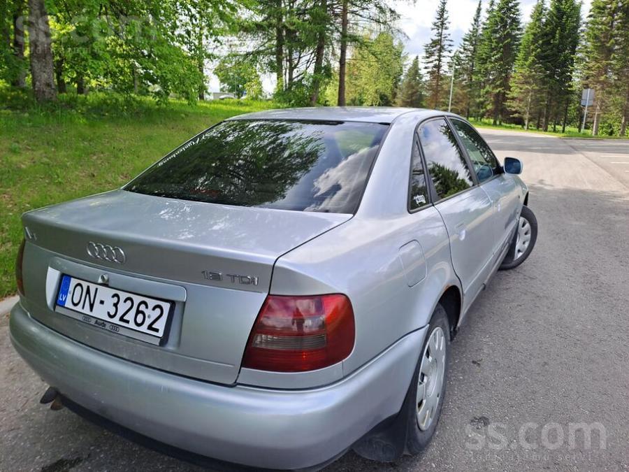 Audi A4 1997 Alūksne, ar dzinēja tilpumu 1.90 L un nobraukumu 455 tūkst. km par 980 €, foto 3 vietnē AUTOMOTO.COM.LV