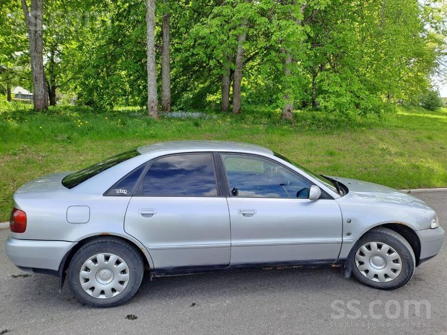 Audi A4 1997 Alūksne, ar dzinēja tilpumu 1.90 L un nobraukumu 455 tūkst. km par 980 €, foto 5 vietnē AUTOMOTO.COM.LV