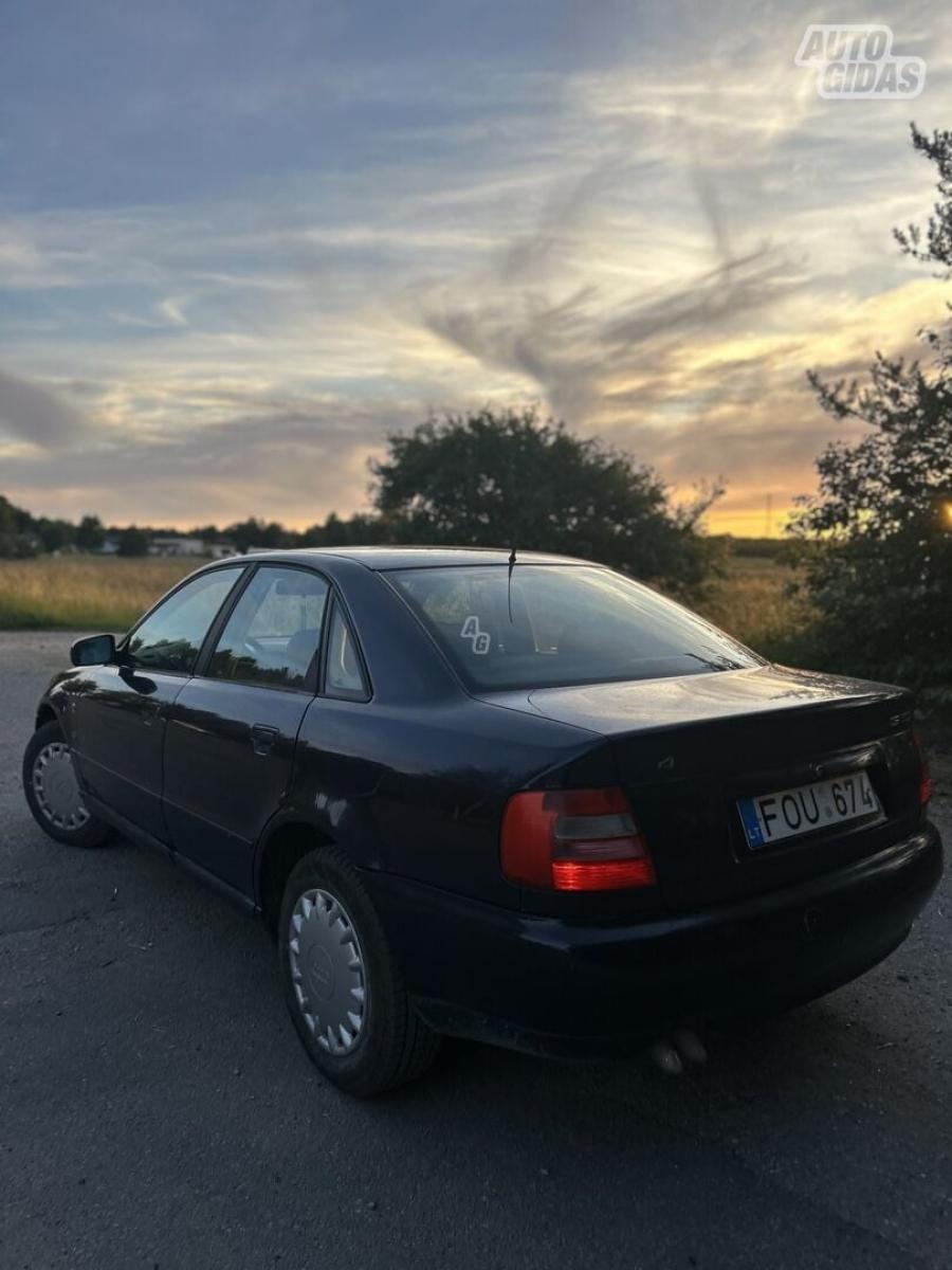 Audi A4 1997 in Klaipeda, with an engine capacity of 1.90 L and mileage of 280 thousand km for 850 €, photo 6 on AUTOMOTO.COM.LV