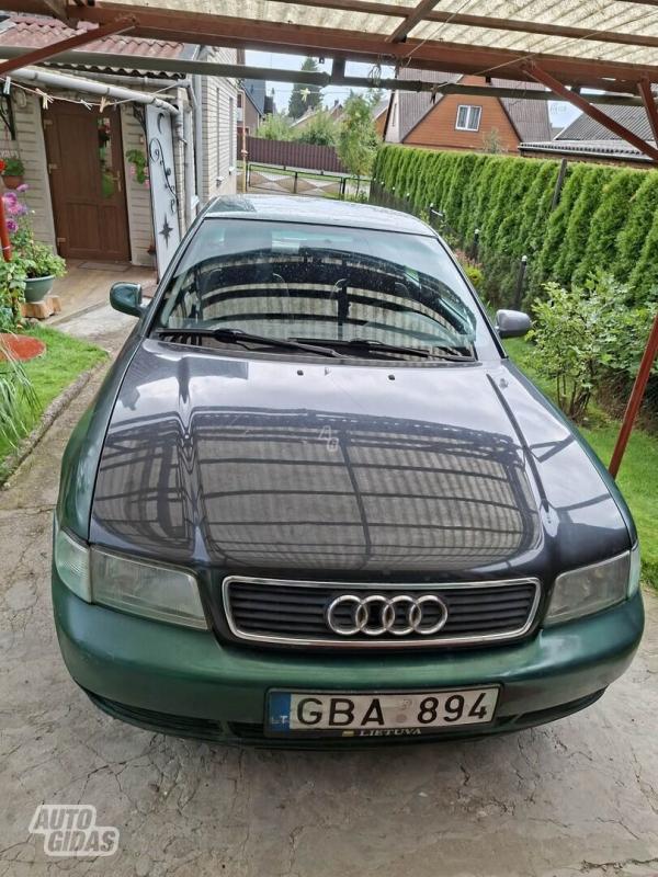 Audi A4 1997 Plungė, ar dzinēja tilpumu 1.60 L un nobraukumu 328 tūkst. km par 700 €, foto 3 vietnē AUTOMOTO.COM.LV