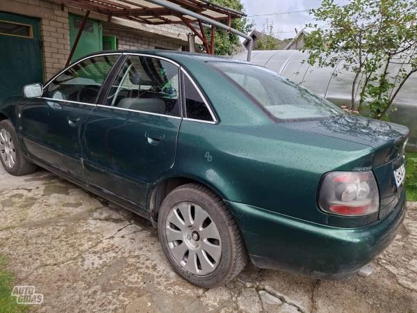 Audi A4 1997 Plungė, ar dzinēja tilpumu 1.60 L un nobraukumu 328 tūkst. km par 700 €, foto 4 vietnē AUTOMOTO.COM.LV