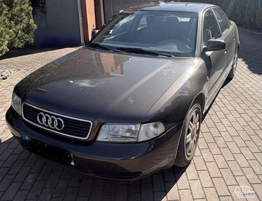 Audi A4 1998 in Siauliai, with an engine capacity of 1.60 L and mileage of 285 thousand km for 500 €, photo 1 on AUTOMOTO.COM.LV