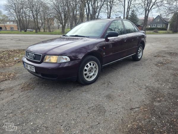 Audi A4 1998 Marijampole, ar dzinēja tilpumu 1.80 L un nobraukumu 310 tūkst. km par 600 €, foto 1 vietnē AUTOMOTO.COM.LV