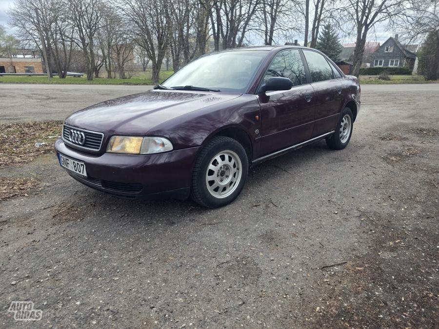 Audi A4 1998 Marijampole, ar dzinēja tilpumu 1.80 L un nobraukumu 310 tūkst. km par 600 €, foto 1 vietnē AUTOMOTO.COM.LV