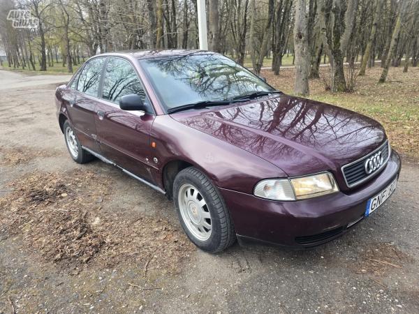 Audi A4 1998 Marijampole, ar dzinēja tilpumu 1.80 L un nobraukumu 310 tūkst. km par 600 €, foto 5 vietnē AUTOMOTO.COM.LV