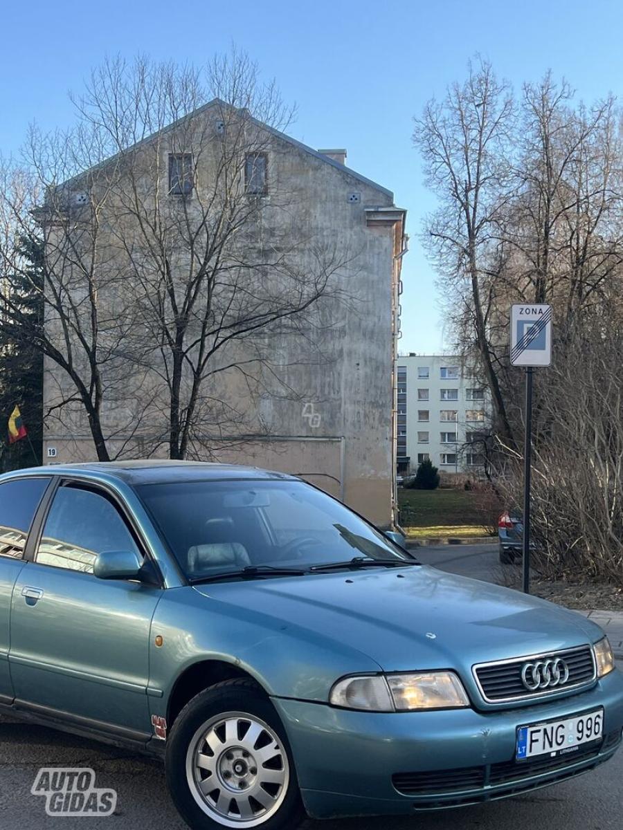 Audi A4 1999 Viļņa, ar dzinēja tilpumu 1.60 L un nobraukumu 1 tūkst. km par 730 €, foto 6 vietnē AUTOMOTO.COM.LV