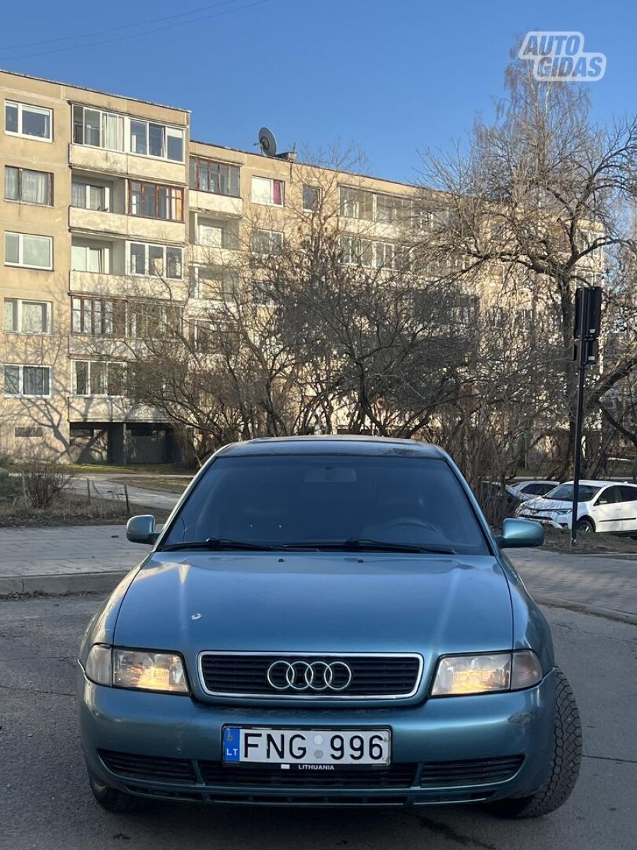 Audi A4 1999 Viļņa, ar dzinēja tilpumu 1.60 L un nobraukumu 1 tūkst. km par 730 €, foto 7 vietnē AUTOMOTO.COM.LV
