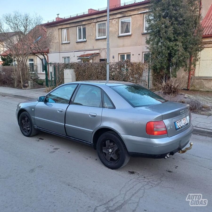 Audi A4 1999 in Klaipeda, with an engine capacity of 1.90 L and mileage of 236 thousand km for 750 €, photo 7 on AUTOMOTO.COM.LV