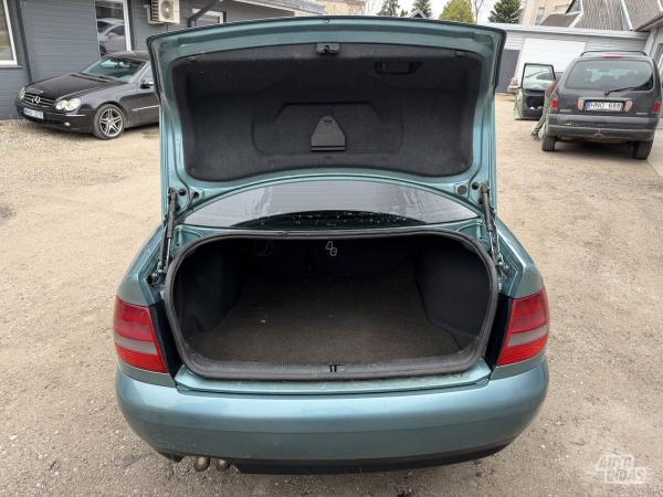 Audi A4 1999 in Utena, with an engine capacity of 1.90 L and mileage of 349 thousand km for 1350 €, photo 9 on AUTOMOTO.COM.LV