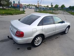 Audi A4 1999 Klaipėda, ar dzinēja tilpumu 1.60 L un nobraukumu 342 tūkst. km par 650 €, foto 6 vietnē AUTOMOTO.COM.LV