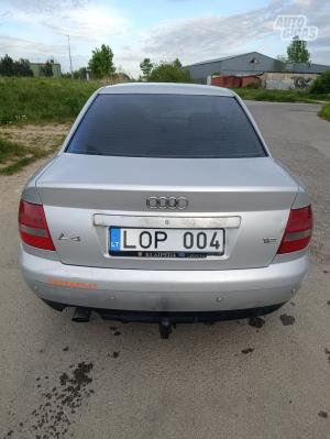 Audi A4 1999 Klaipėda, ar dzinēja tilpumu 1.60 L un nobraukumu 342 tūkst. km par 650 €, foto 8 vietnē AUTOMOTO.COM.LV