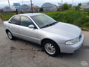 Audi A4 1999 Klaipėda, ar dzinēja tilpumu 1.60 L un nobraukumu 342 tūkst. km par 650 €, foto 9 vietnē AUTOMOTO.COM.LV