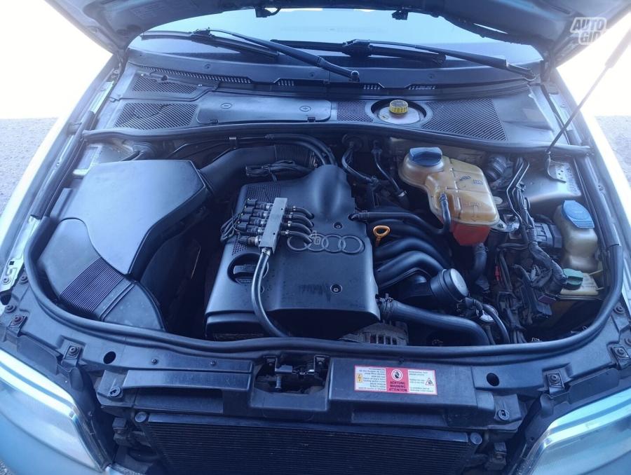 Audi A4 1999 Klaipėda, ar dzinēja tilpumu 1.60 L un nobraukumu 342 tūkst. km par 650 €, foto 12 vietnē AUTOMOTO.COM.LV