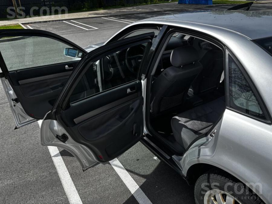Audi A4 1999 Rīga, ar dzinēja tilpumu 1.80 L un nobraukumu 357 tūkst. km par 1500 €, foto 7 vietnē AUTOMOTO.COM.LV