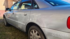 Audi A4 1999 Daugavpils, ar dzinēja tilpumu 1.90 L un nobraukumu 388 tūkst. km par 1500 €, foto 3 vietnē AUTOMOTO.COM.LV