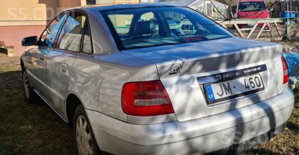 Audi A4 1999 in Daugavpils, with an engine capacity of 1.90 L and mileage of 388 thousand km for 1500 €, photo 5 on AUTOMOTO.COM.LV