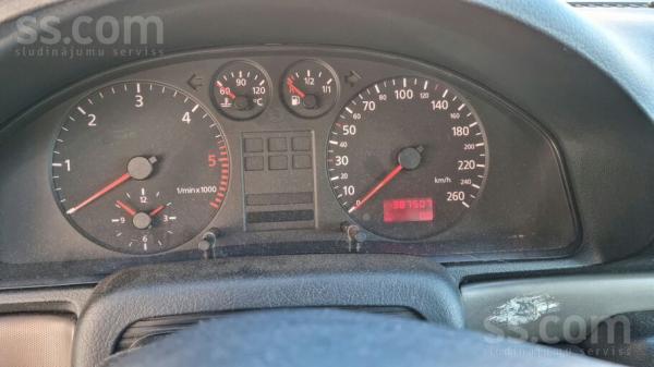 Audi A4 1999 in Daugavpils, with an engine capacity of 1.90 L and mileage of 388 thousand km for 1500 €, photo 7 on AUTOMOTO.COM.LV
