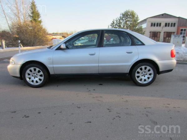 Audi A4 1999 in Jurmala, with an engine capacity of 1.60 L and mileage of 216 thousand km for 2000 €, photo 6 on AUTOMOTO.COM.LV