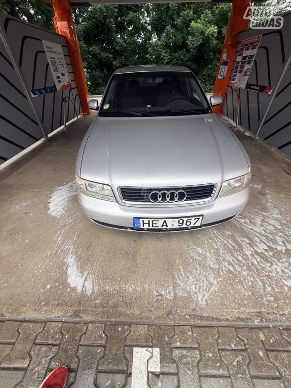 Audi A4 1999 in Vilnius, with an engine capacity of 2.50 L and mileage of 0 thousand km for 1000 €, photo 1 on AUTOMOTO.COM.LV