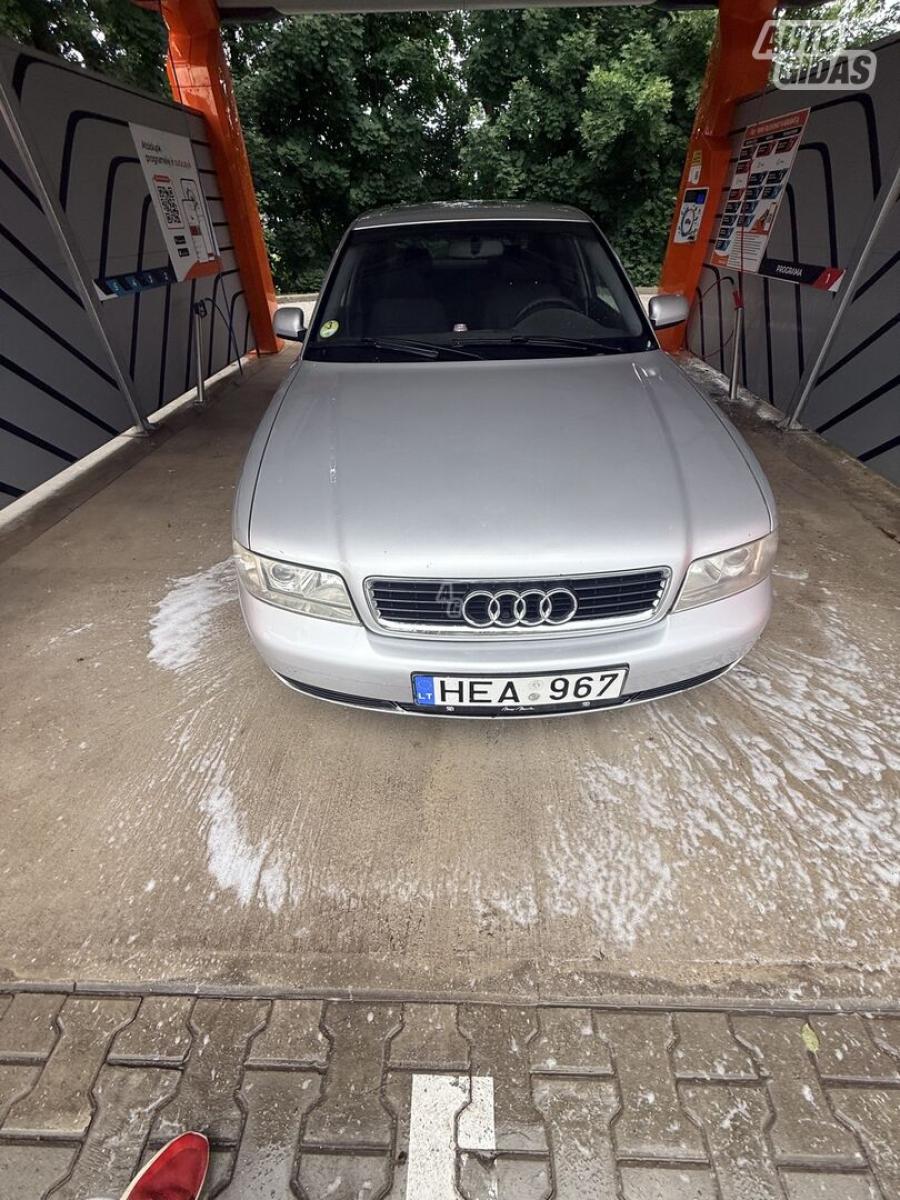 Audi A4 1999 in Vilnius, with an engine capacity of 2.50 L and mileage of 0 thousand km for 1000 €, photo 1 on AUTOMOTO.COM.LV