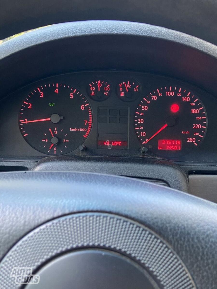 Audi A4 1999 in Vilnius, with an engine capacity of 1.60 L and mileage of 376 thousand km for 550 €, photo 14 on AUTOMOTO.COM.LV