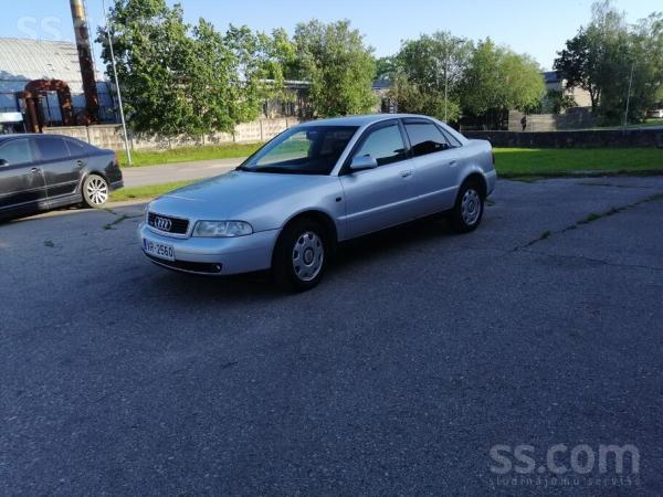 Audi A4 2000 Rēzekne, ar dzinēja tilpumu 1.90 L un nobraukumu 383 tūkst. km par 2000 €, foto 6 vietnē AUTOMOTO.COM.LV